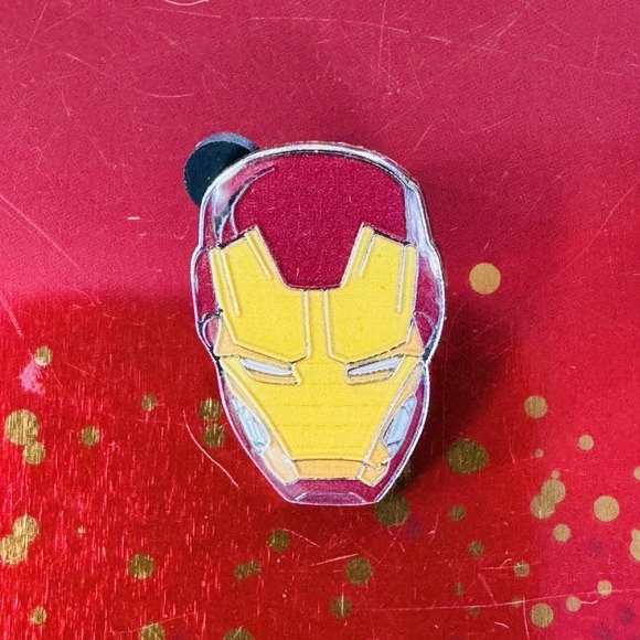 Disney | One Pieces | Disneyland Hkdl Hong Kong Marvel Comics Mini ...